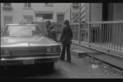 IMCDb.org: 1969 Dodge Coronet in "Les ordres, 1974"