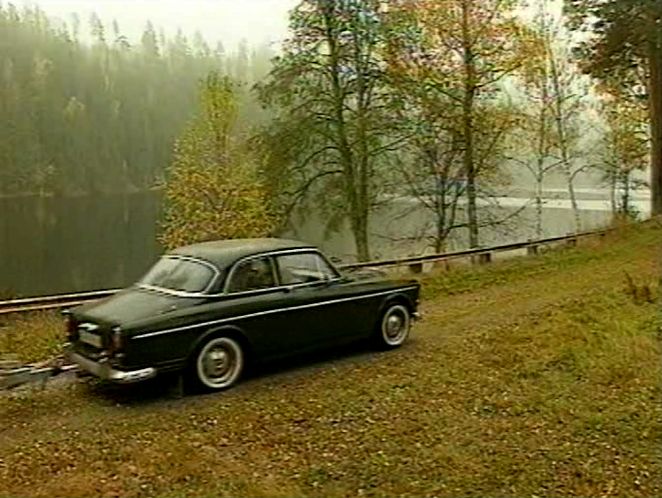 IMCDb.org: 1967 Volvo Amazon [P130] in "Förmannen som försvann, 1997"