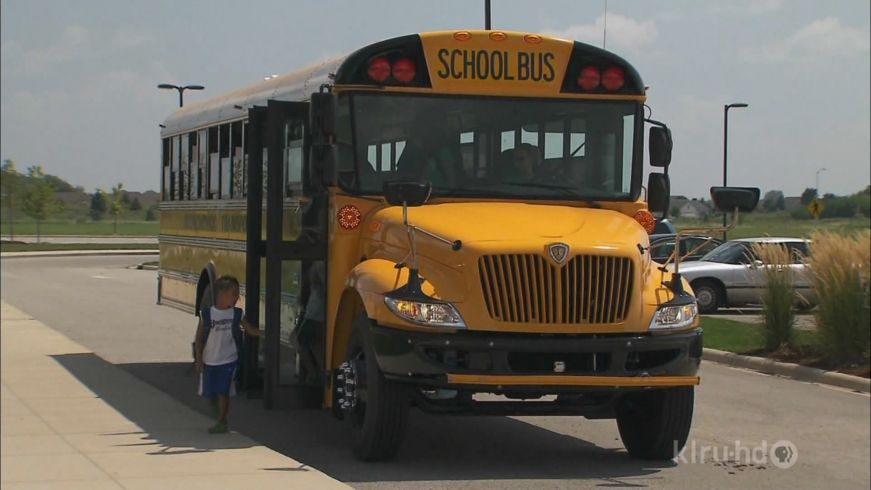 IMCDb.org: IC CE Hybrid in "Motorweek, 1981-2024"