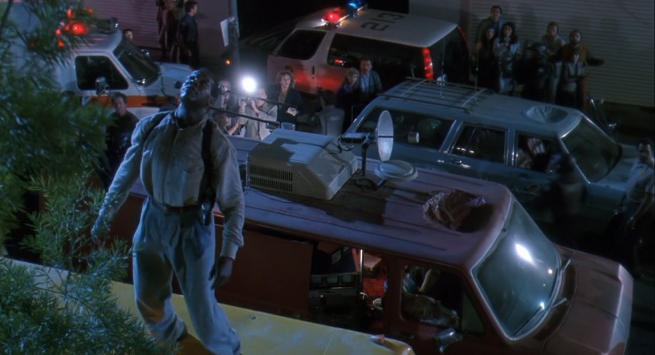 IMCDb.org: 1981 Ford LTD Wagon in "Predator 2, 1990"
