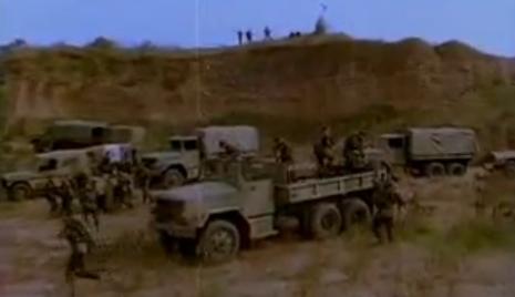 IMCDb.org: AM General M-923 [M-939] in "Rambito y Rambón, primera ...