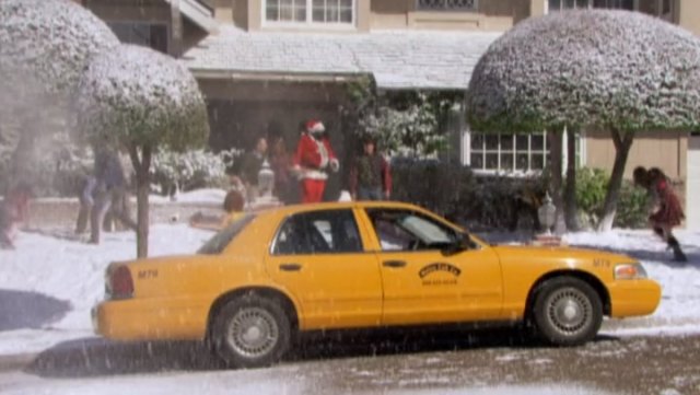 IMCDb.org: 1998 Ford Crown Victoria in "Merry Christmas, Drake & Josh ...