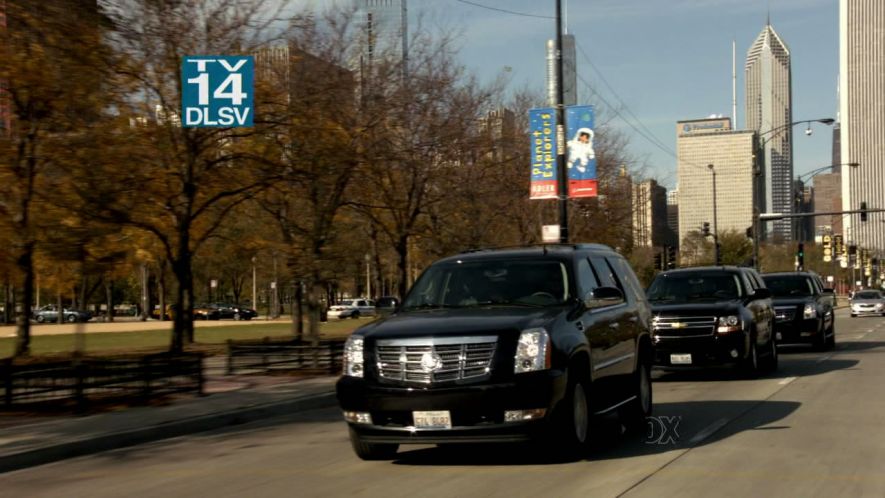 IMCDb.org: 2007 Cadillac Escalade [GMT926] in "The Chicago Code, 2011"