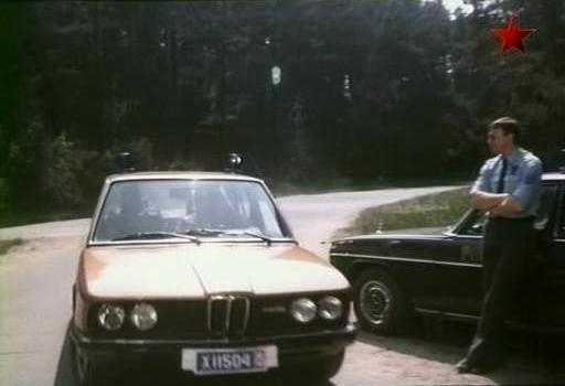 IMCDb.org: 1977 BMW 5 [E12] in "Идеальное преступление (Perfect crime), 1989"