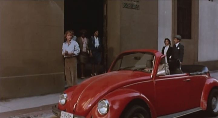 IMCDb.org: 1977 Volkswagen Sedan 'Vocho' Custom-made Convertible [Typ 1 ...