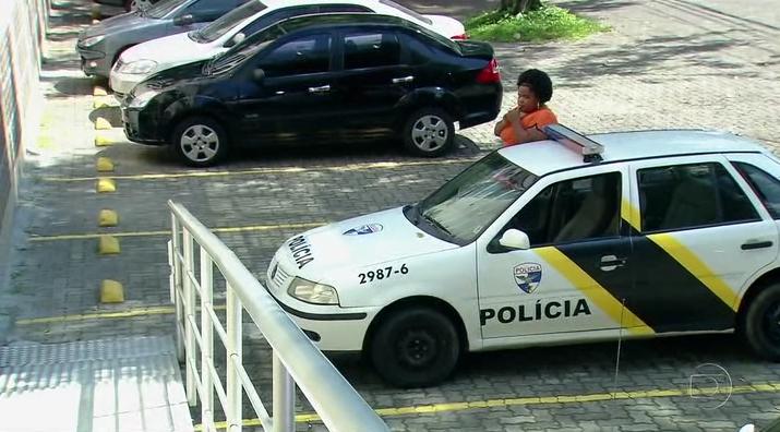 IMCDb.org: Volkswagen Gol III [Typ AB9] in "Lara com Z, 2011"