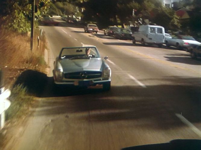 IMCDb.org: 1975 Ford Econoline in "Night Games, 1980"