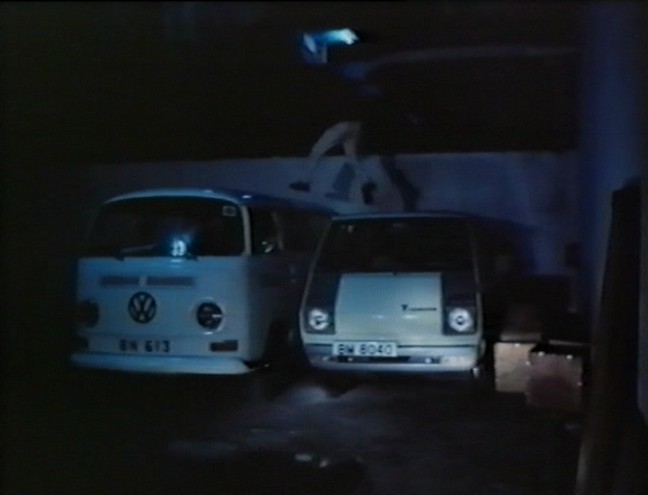 IMCDb.org: 1971 Toyota LiteAce [M10] in "狐蝠 (Foxbat), 1977"