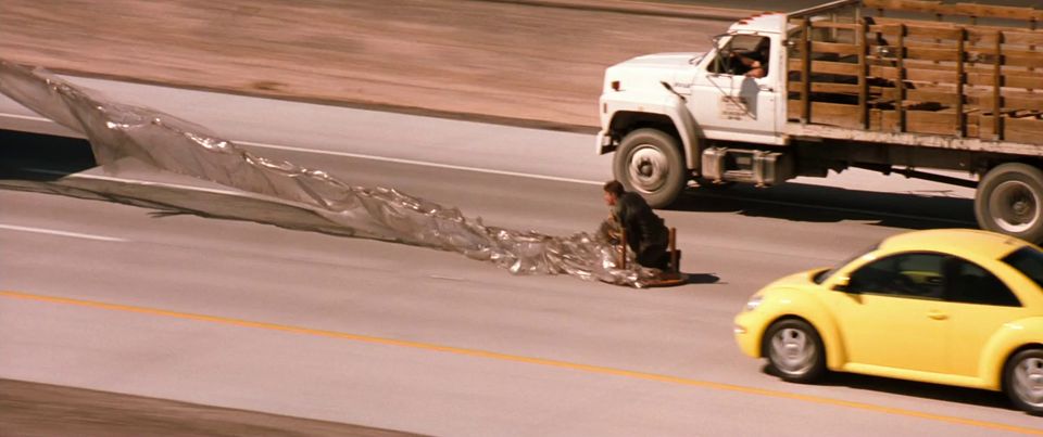 IMCDb.org: 1998 Volkswagen New Beetle [Typ 1C] in "Lethal Weapon 4, 1998"