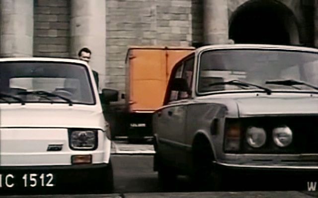 IMCDb.org: 1988 Polski Fiat 126p 650 E [126A.1/FL] in "Obywatel swiata ...