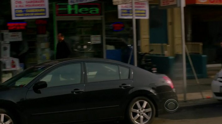IMCDb.org: 2004 Nissan Maxima 3.5 SL [A34] in "NYC 22, 2012"