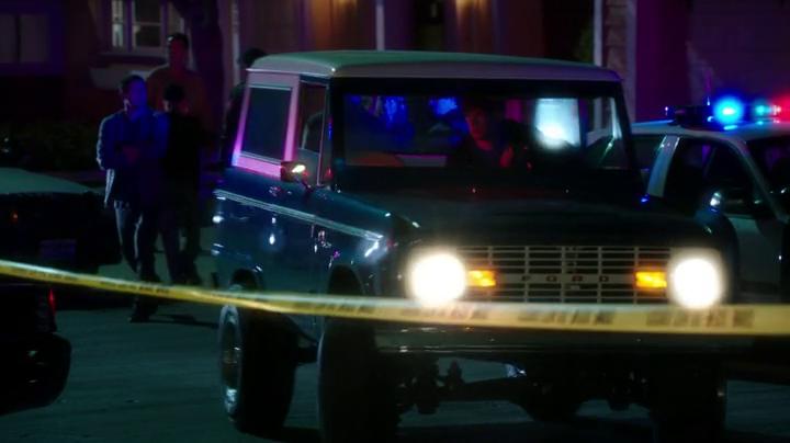 IMCDb.org: 1968 Ford Bronco Wagon [U15] in "CSI: Crime Scene ...