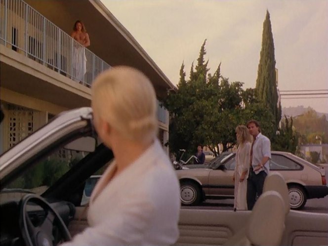 IMCDb.org: 1985 Honda Accord [AD] in "Two Moon Junction, 1988"