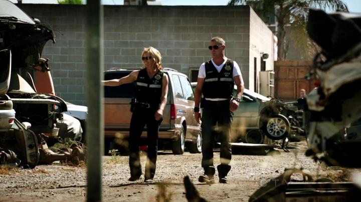 IMCDb.org: 1996 Chevrolet Astro in "CSI: Crime Scene Investigation ...