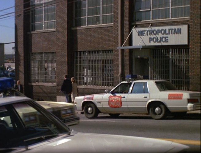 IMCDb.org: 1980 Plymouth Gran Fury in "Sharky's Machine, 1981"