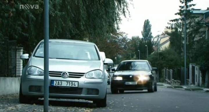 IMCDb.org: 2006 Volkswagen Golf V [Typ 1K] in "Kriminálka Andel, 2008-2025"