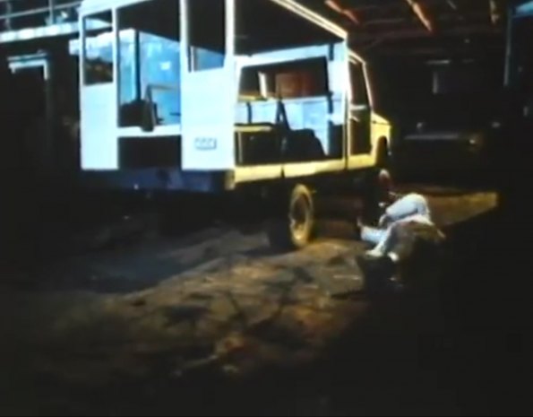 IMCDb.org: Ford Fiera in "Duwelo, 1996"