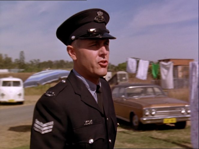 IMCDb.org: 1968 Ford Fairlane 500 [ZB] in "Mr. Reliable, 1996"