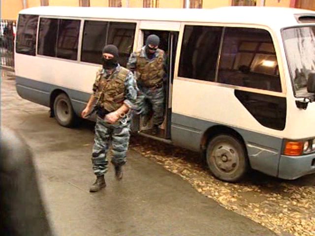 IMCDb.org: Toyota Coaster [B50] in "Krot, 2001-2002"