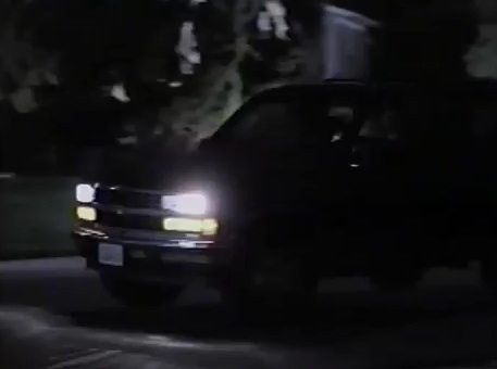 IMCDb.org: 1992 Chevrolet Suburban [GMT410] in "Accidental Meeting, 1994"