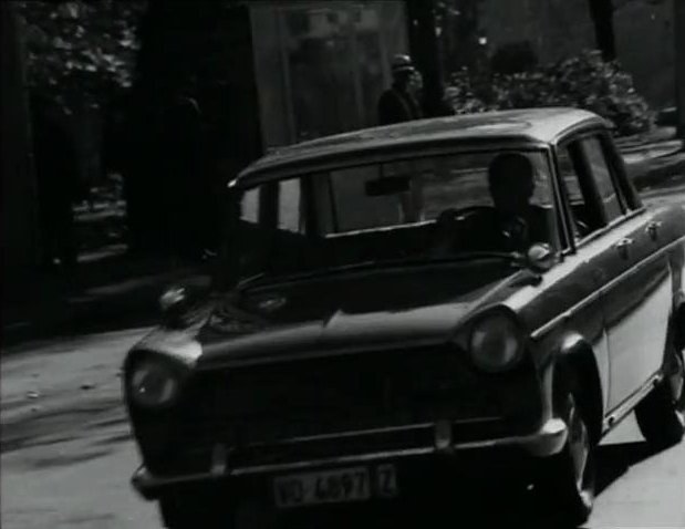 IMCDb.org: 1959 Fiat 1800 [112] in "Şoför deyip geçmeyin, 1966"