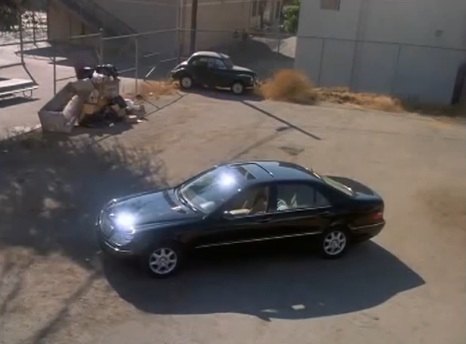IMCDb.org: 1962 Morris Minor 1000 [ADO59] in "Murder in the Mirror, 2000"