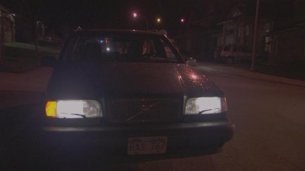 IMCDb.org: 1995 Volvo 850 T-5 [855] in "Captive Hearts, 2005"