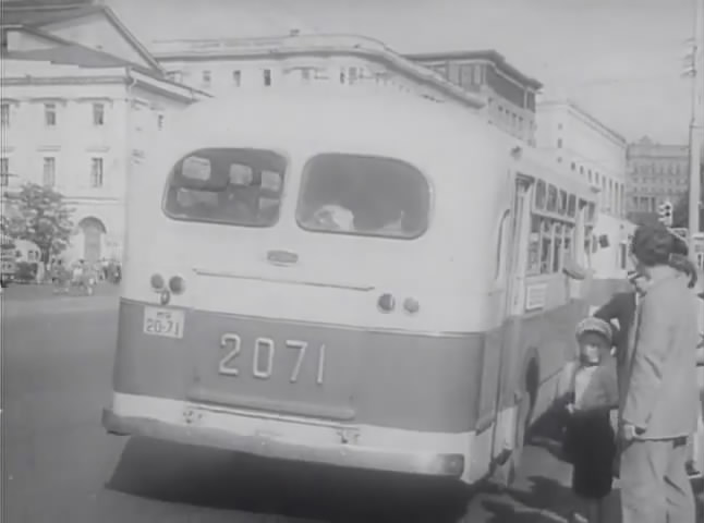 IMCDb.org: 1951 ZiS 155 in "Delo Pyostrykh, 1958"