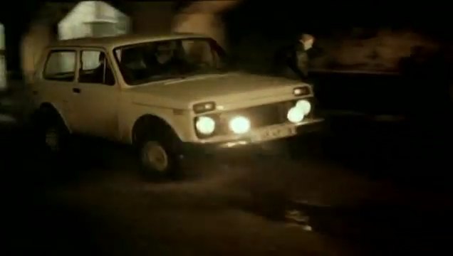 IMCDb.org: 1977 VAZ 2121 Niva in "Mesto ubiytsy vakantno..., 1990"