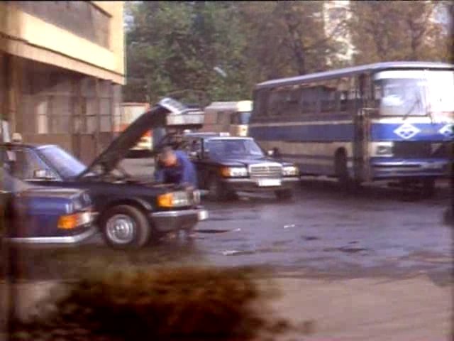 IMCDb.org: 1977 Chavdar 11 M4 in "Crisis in the Kremlin (Crisis in the ...