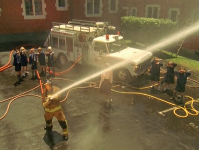 IMCDb.org: 1978 Ford F-350 Regular Cab Dually in "Power Rangers RPM ...