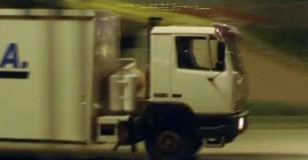 IMCDb.org: 1993 Steyr 92-Series [92] in "Moja krew, 2009"