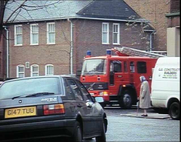 IMCDb.org: 1989 Volvo 440 GLE in "London's Burning, 1988-2002"