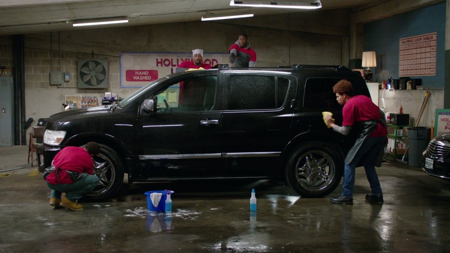 IMCDb.org: 2004 Infiniti QX56 [JA60] in "Get Hard, 2015"