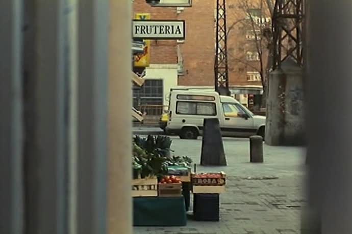 IMCDb.org: 1986 Renault Express [F40] in "Una estación de paso, 1992"