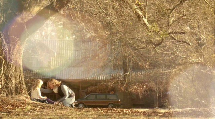 IMCDb.org: 1991 Dodge Grand Caravan [AS] in "The Vampire Diaries, 2009 ...