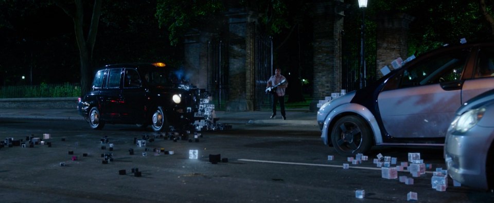 IMCDb.org: 2004 smart Forfour [454] in "Pixels, 2015"