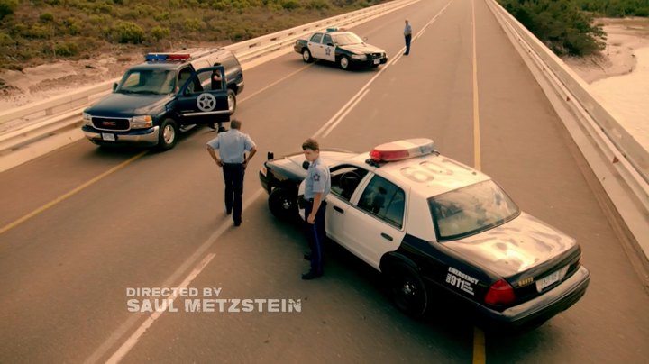 IMCDb.org: 2001 Ford Crown Victoria Police Interceptor [P71] in "You ...