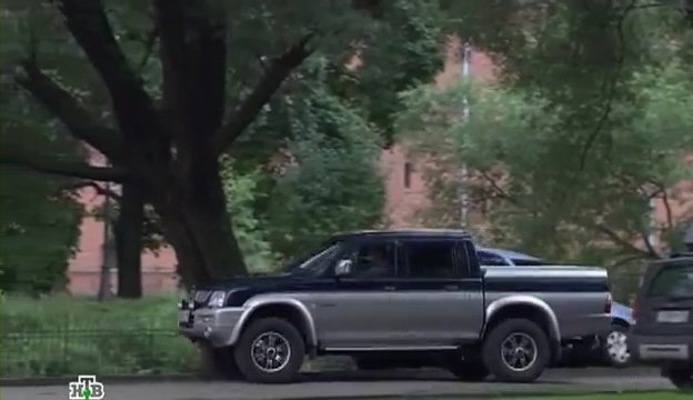 IMCDb.org: 2002 Mitsubishi L-200 2.5 Turbo D Double Cab 4x4 [K74T] in ...