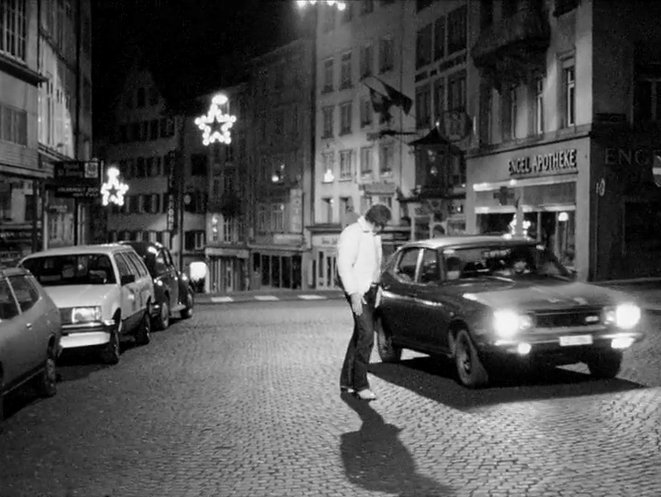 IMCDb.org: 1972 Datsun 160B [610] in "Reisender Krieger, 1981"