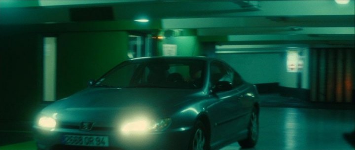 IMCDb.org: 1997 Peugeot 406 Coupé [8C] in "Les herbes folles (Wild Grass), 2009"
