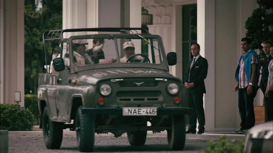 IMCDb.org: 1986 UAZ 3151 in "Kuzey Güney, 2011-2013"