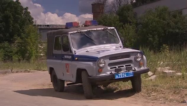 IMCDb.org: 1986 UAZ 31512 in "Vstrechnaya polosa, 2008"