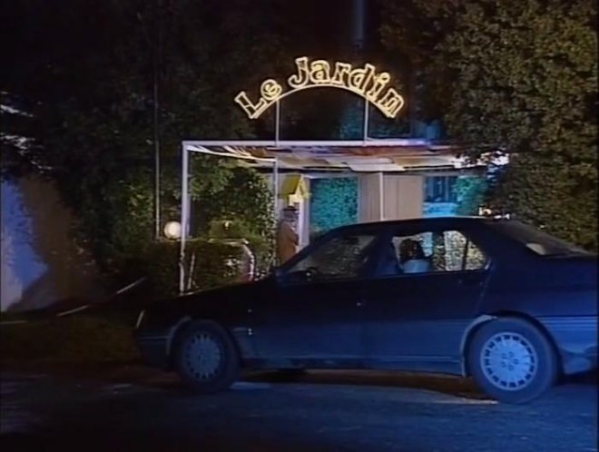 IMCDb.org: 1988 Alfa Romeo 164 1a serie [164] in "Arabika, 1992"