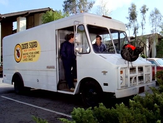 IMCDb.org: 1970 Chevrolet Step-Van P-30 in "Manimal, 1983"