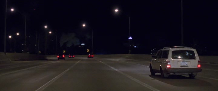 IMCDb.org: 1986 Volvo 240 [245] in "The End of the Tour, 2015"