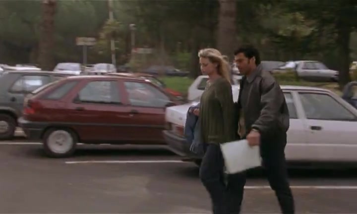 IMCDb.org: 1991 Citroën ZX in "Alex l'ariete, 2000"