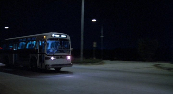 IMCDb.org: 1963 GMC TDH 4519 'New Look' in "Cloak & Dagger, 1984"